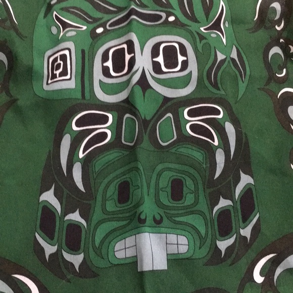 Oscardo | Accessories | Oscardo Green Totem Pole Inspired Scarf | Poshmark